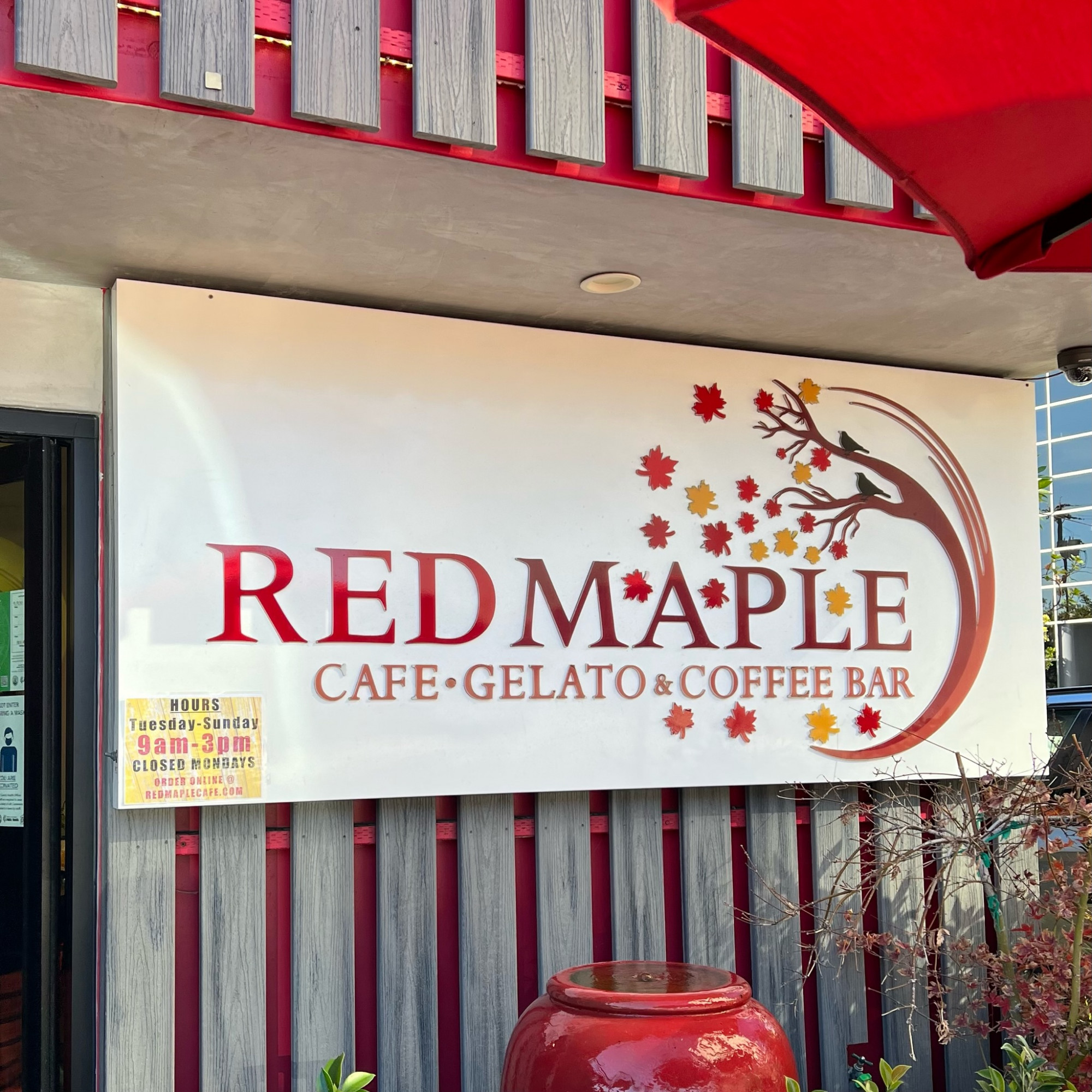 Get a Customized Latte from Red Maple Cafe - Lorafied