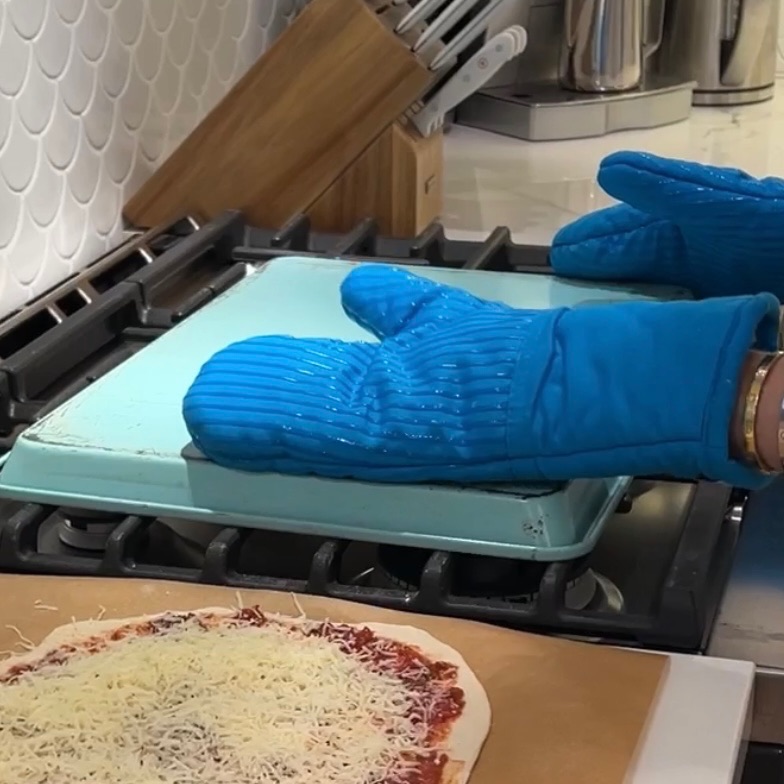 5 of the Best Pizza Hacks I Can't Live Without - LORAfied