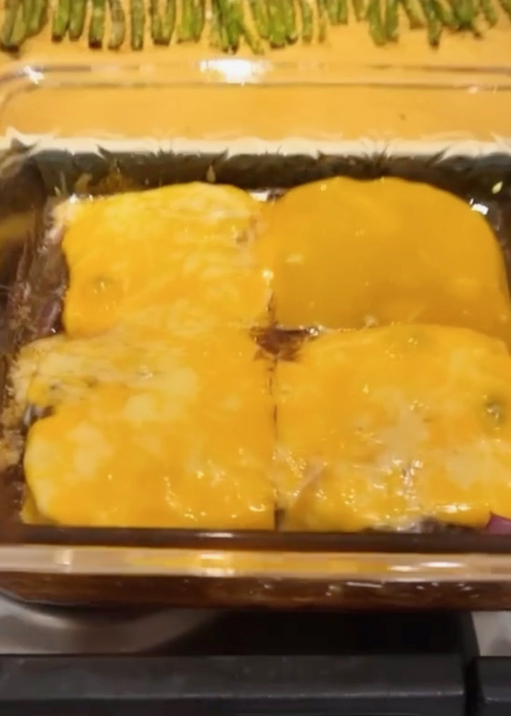 Viral Baked Burger Hack You Need to Try - LORAfied