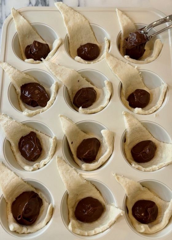 Brunch Hack: My 3 Ingredient Chocolate Cheesecake Croissants - Lorafied