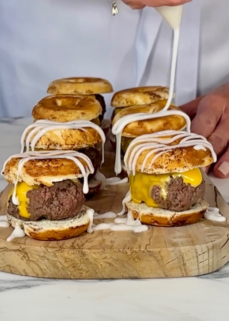 Must-Try Cinnamon Roll Cheeseburger Recipe - LORAfied