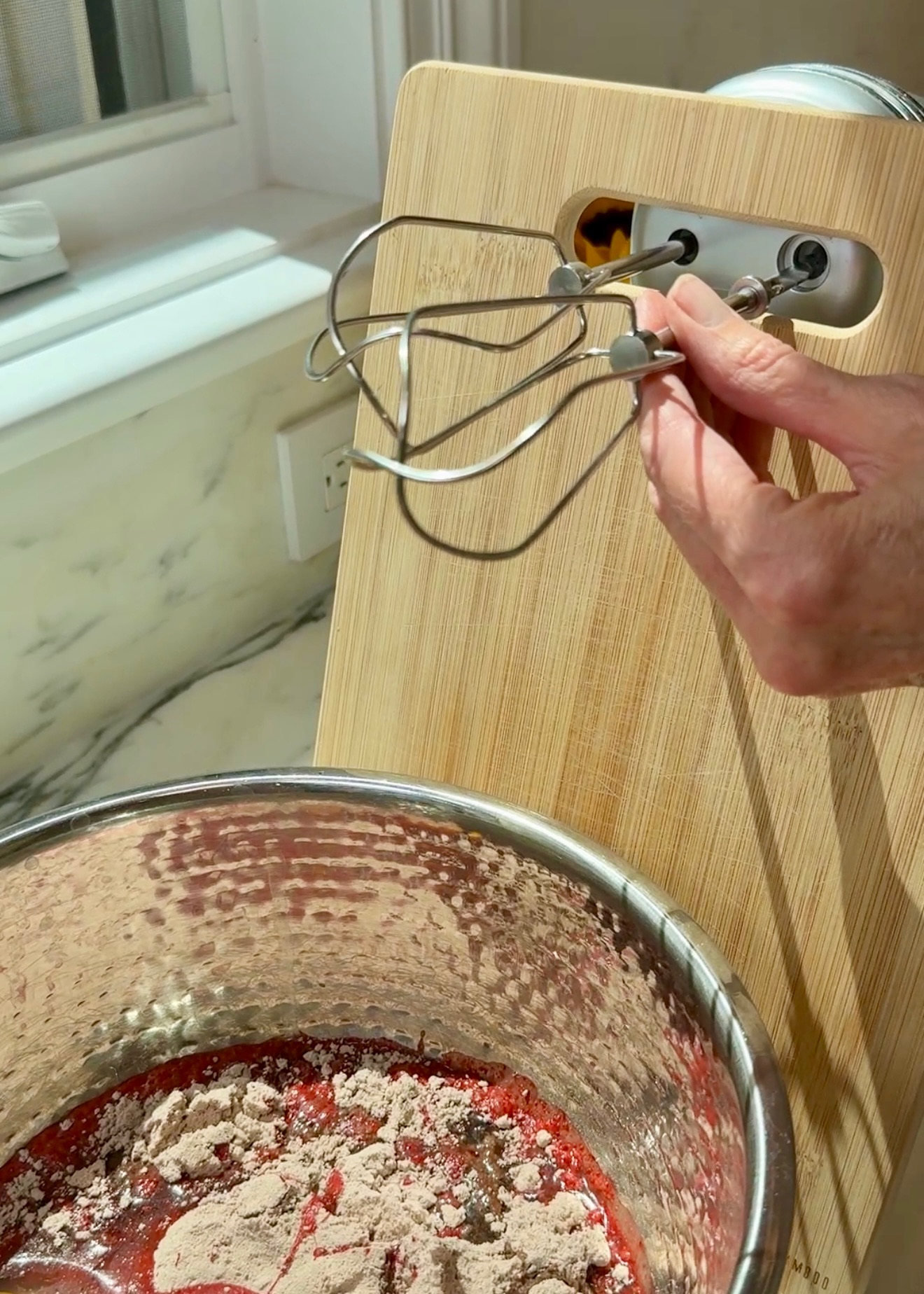 Life Hack: Hand Mixer to Stand Mixer! - LORAfied