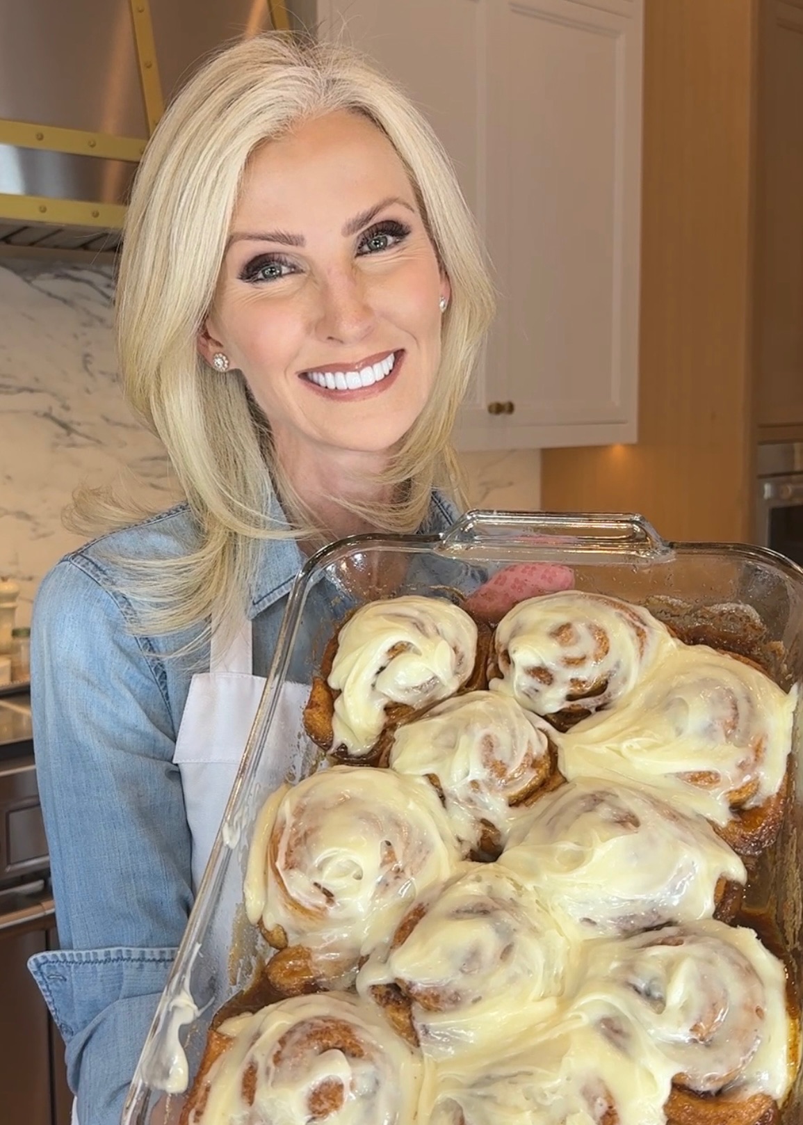 Store Bought Cinnamon Roll Hack: Cinnabon Copycat Recipe - LORAfied